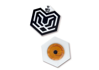 SMART JERSEYS - EMBEDDED NFC CHIPS ON FOOTBALL JERSEYS