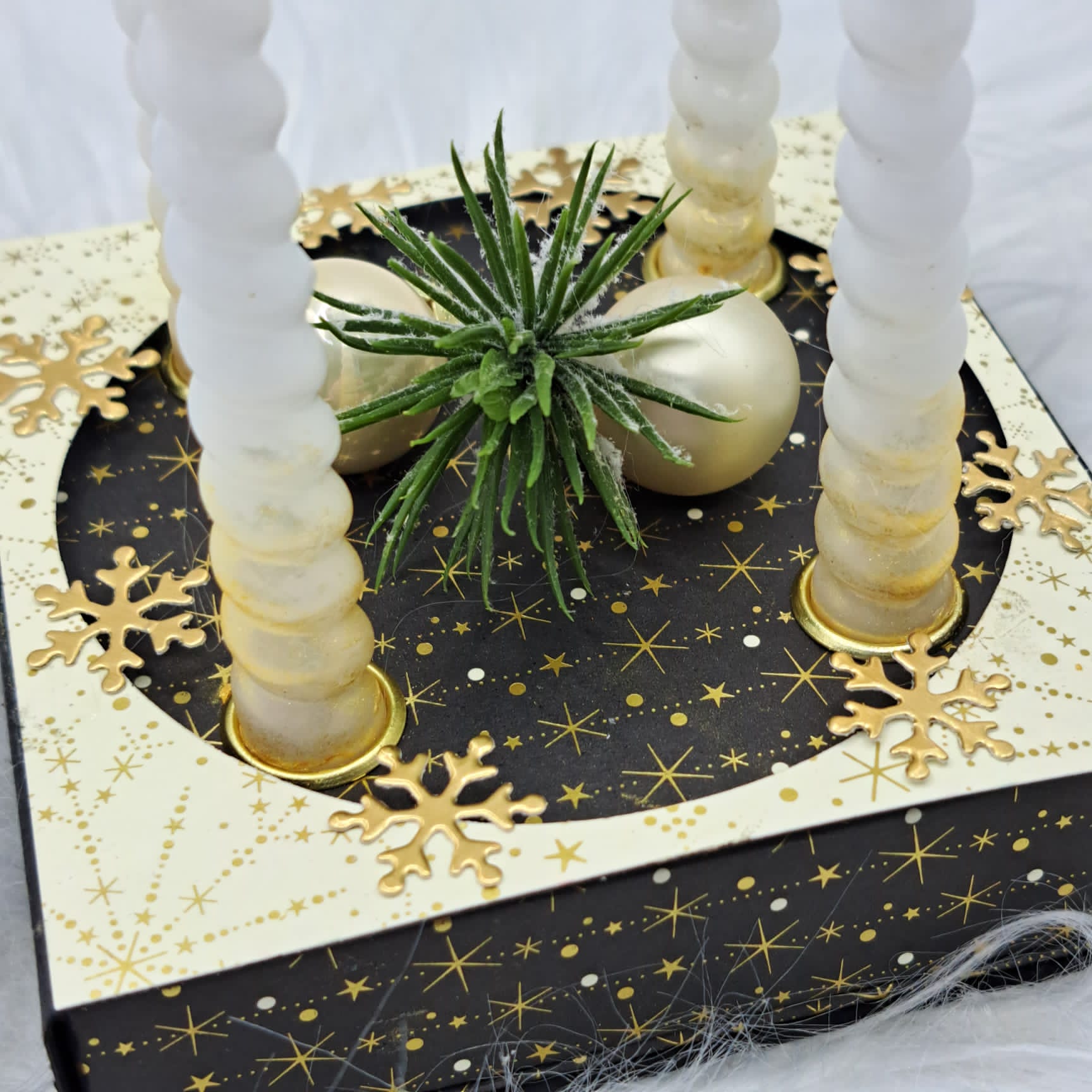 Adventskranz to go - aus Designerpapier und Graupappe